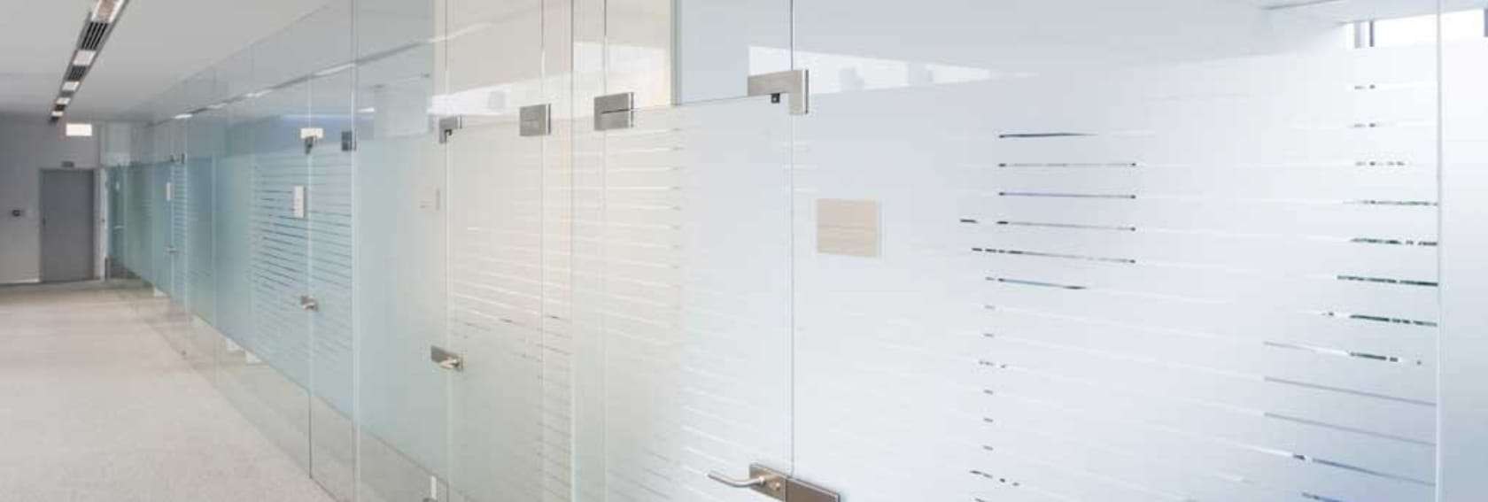 Glass Shop & Glass Repair Services Company | The Glass Guru